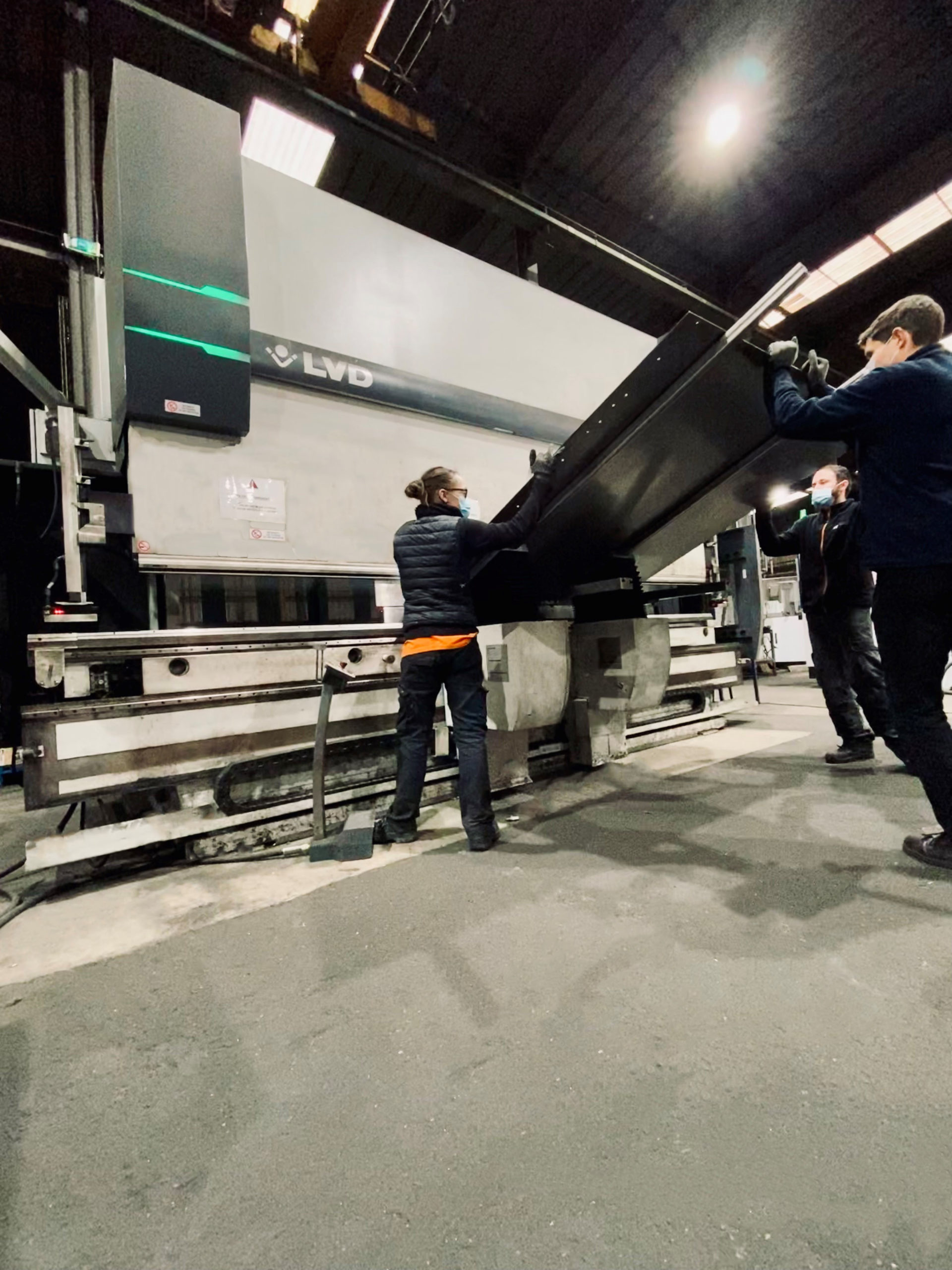 Pliage grandes pièces - GL Groupe, Découpe Laser